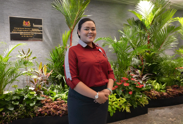 Meet Fatin, the ray of sunshine at SATS APS Passenger Services - SATS
