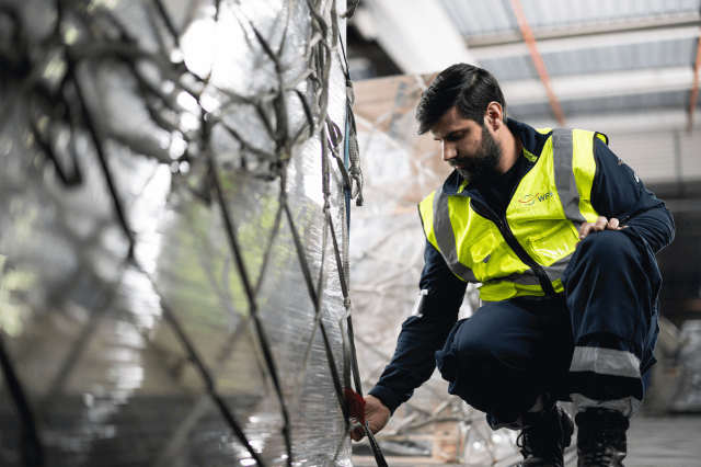 WFS, Cathay Cargo and CHAMP Launch IATA ONE Record Use Case to Take Air ...